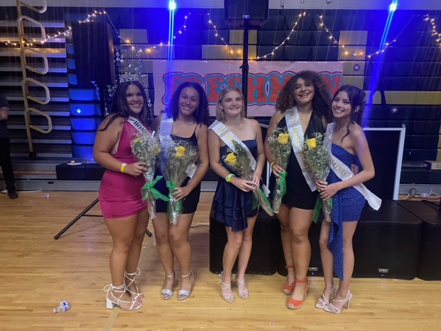 BMHS Celebrates Disco-Themed Homecoming Dance – Brick Memorial High School